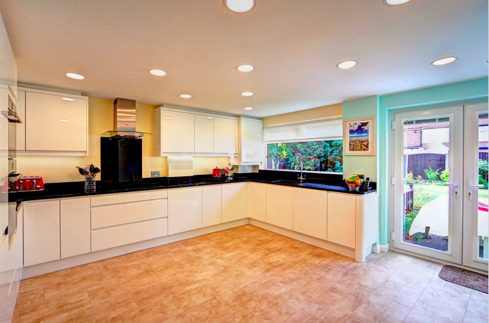 Kitchen Gallery - Richard & Richard's