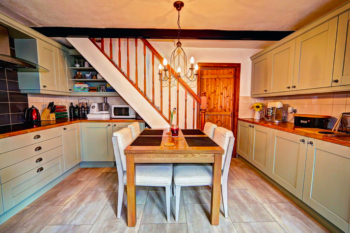 Kitchen Gallery - Richard & Richard's