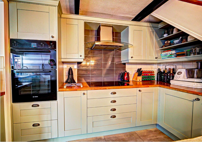 Kitchen Gallery - Richard & Richard's
