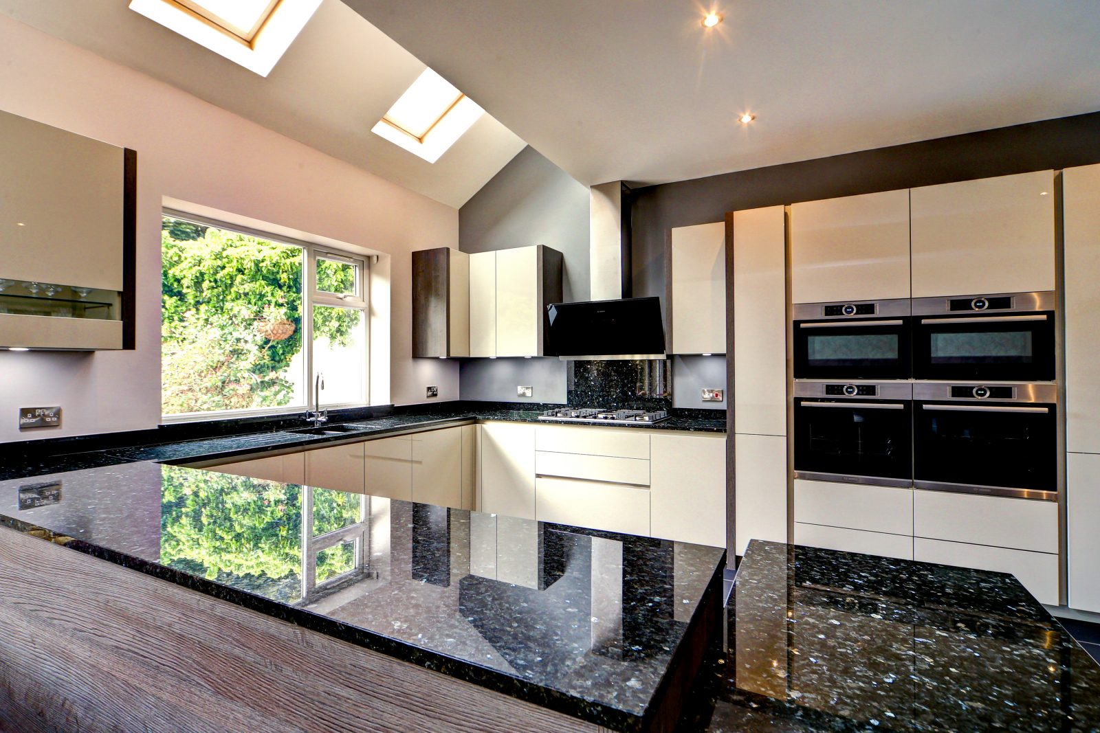Kitchen Gallery - Richard & Richard's