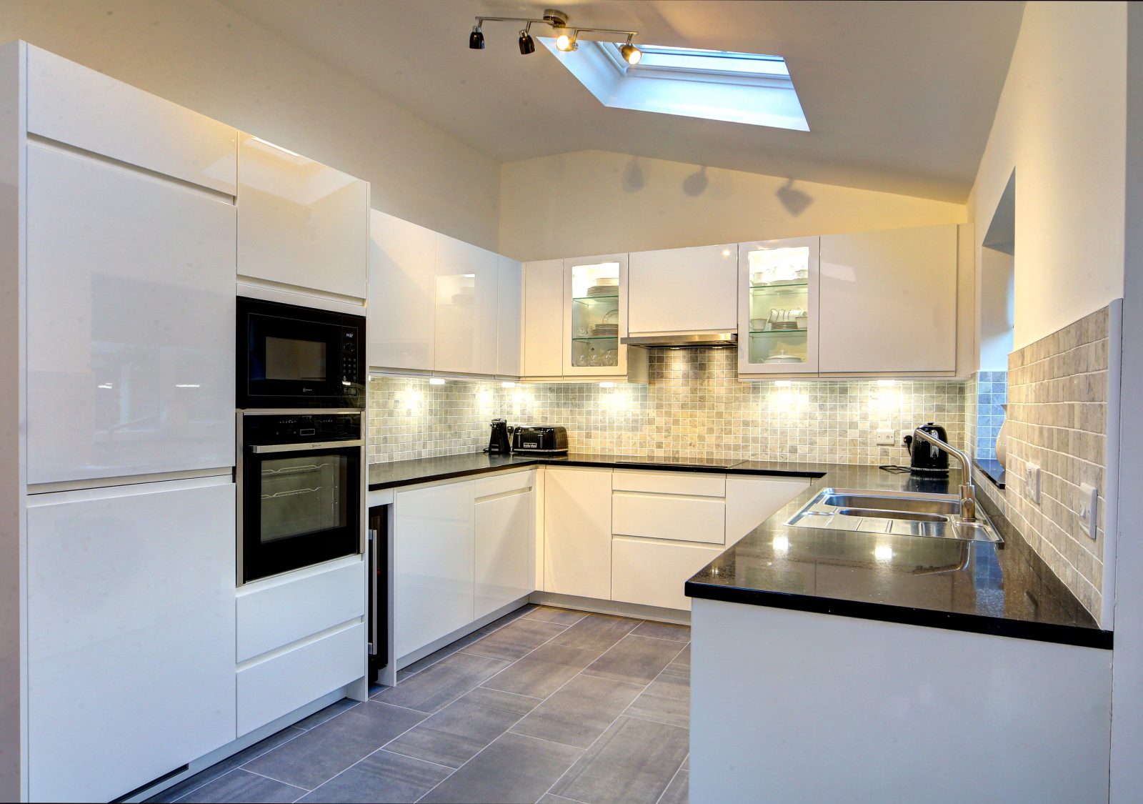 Kitchen Gallery - Richard & Richard's