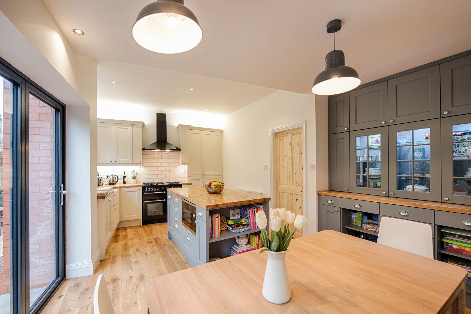 Kitchen Gallery - Richard & Richard's