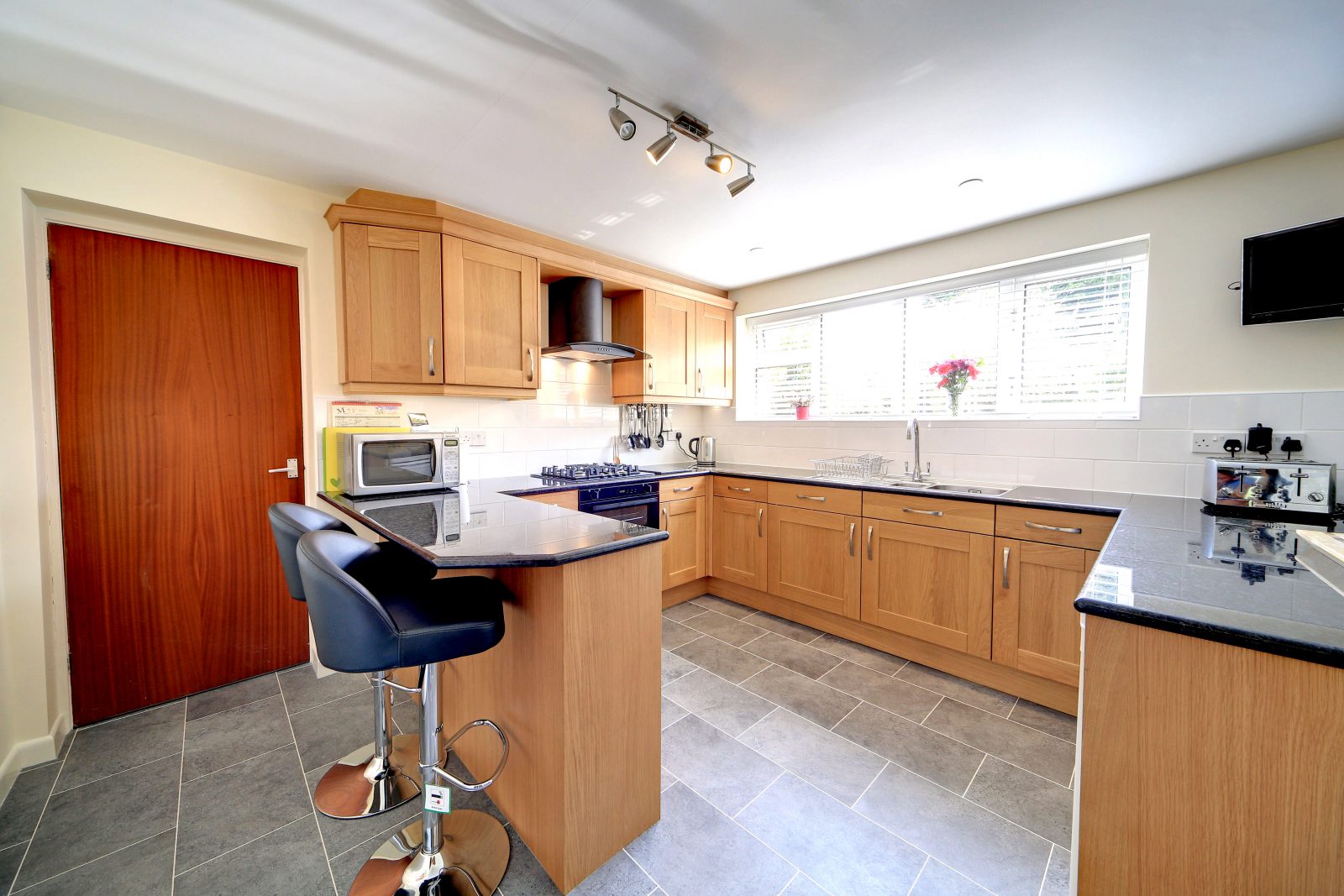 Kitchen Gallery - Richard & Richard's