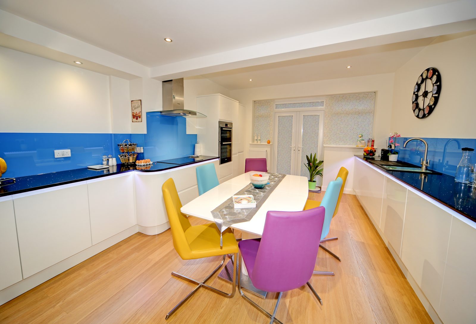 Kitchen Gallery - Richard & Richard's